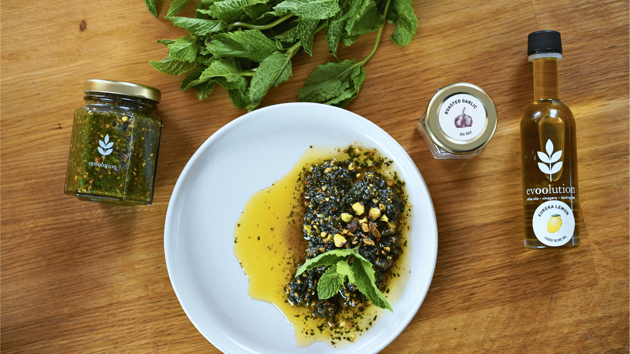 Pistachio Mint Pesto with Eureka Lemon Olive Oil – Evoolution