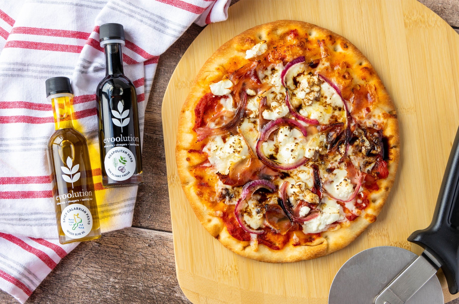 Spicy Calabrian Pesto and Neapolitan Herb Flatbread – Evoolution