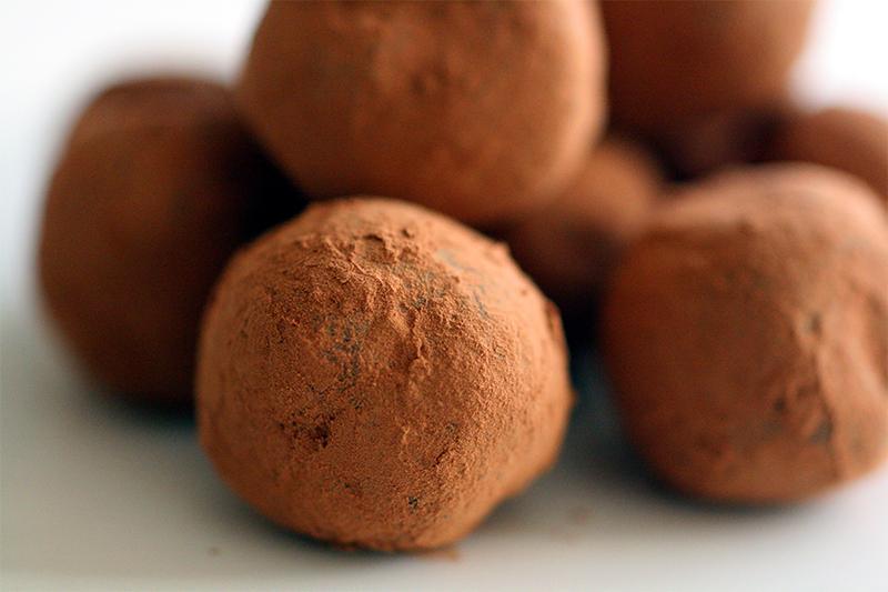 Milk Chocolate Cinnamon Pear Truffles – Evoolution